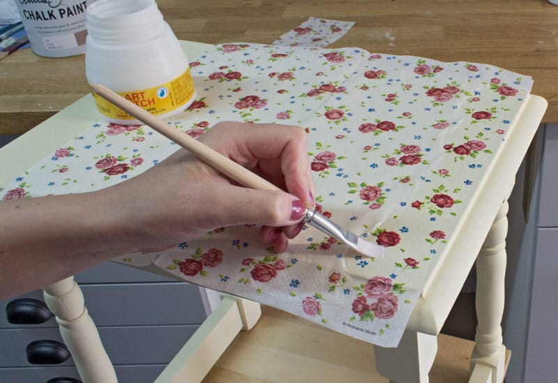 Bei Serviettentechnik auch die Ränder der Serviette verwenden?