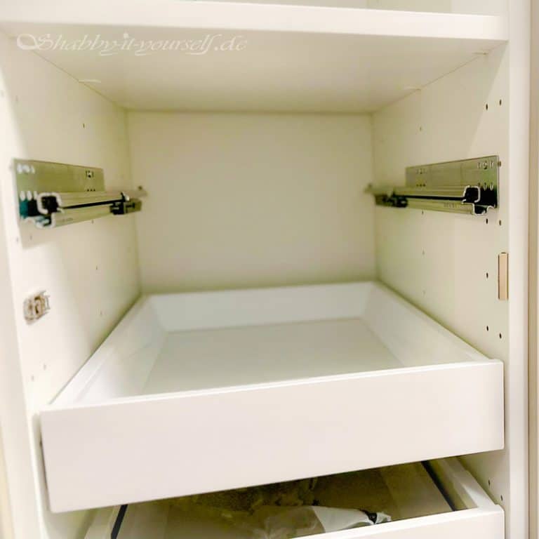 IKEA Schrank abschließbar machen - So geht es mit METOD